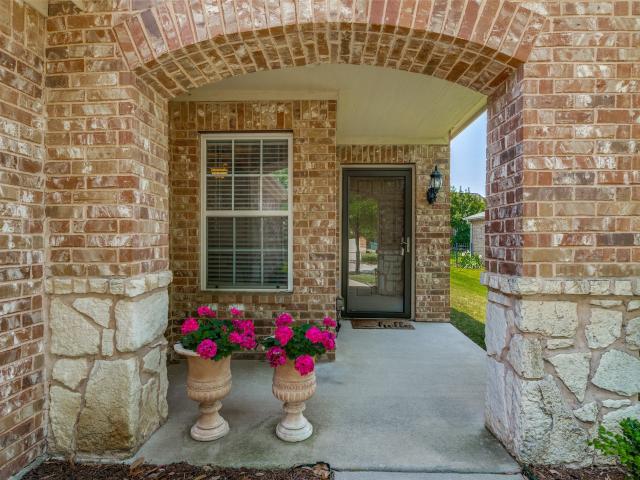 611 Oakland Hills Lane
