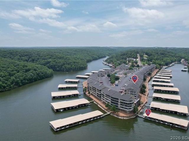 611 Lazy Days Rd Apt R8, Osage Beach, MO 65065