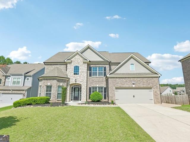611 LA Perla Dr, Buford, GA 30518
