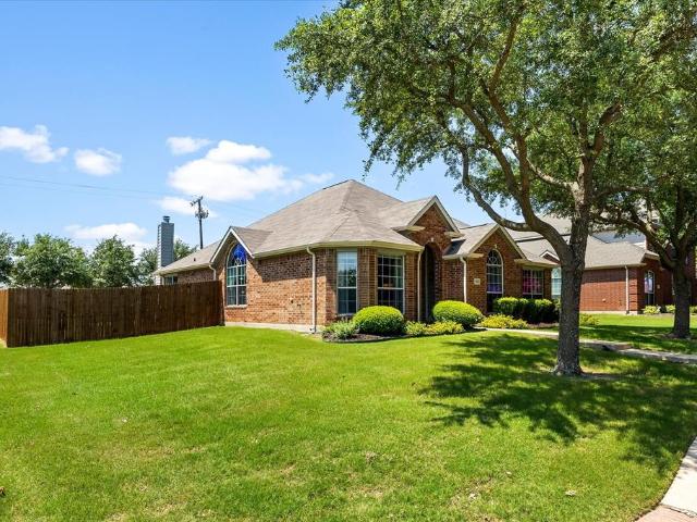 611 Monterey Drive