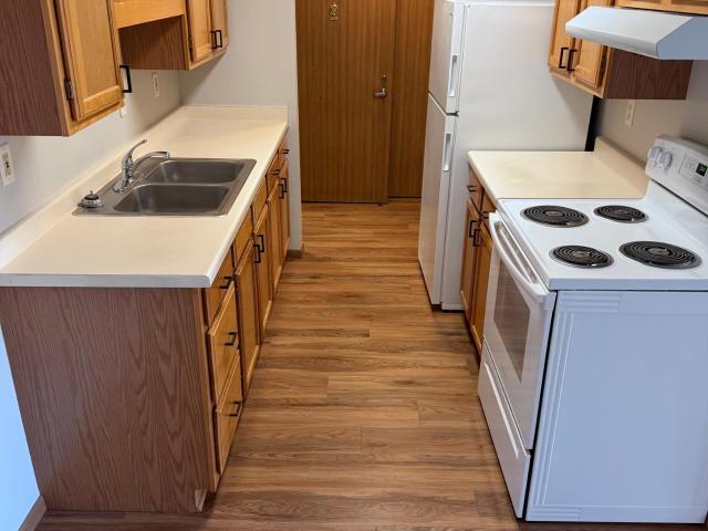 611 Main Street S # #205