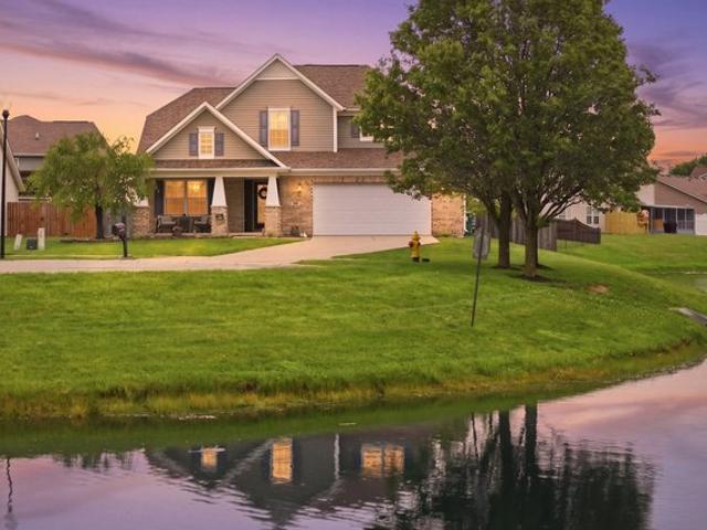 611 Melrose Ct, Greenfield, IN 46140