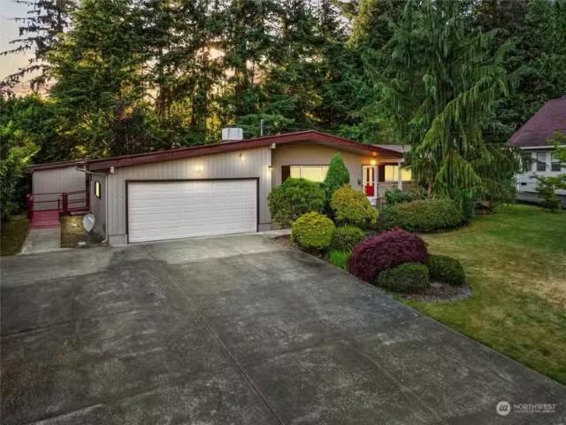 611 N 6TH ST, MONTESANO, WA 98563 Single Family Residence For.