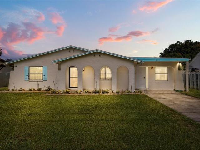 611 N Forrest Ave, Kissimmee, FL 34741
