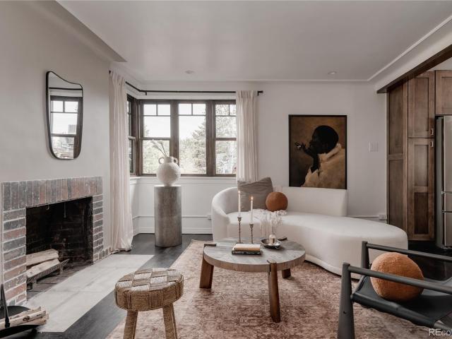 611 N Lafayette Street