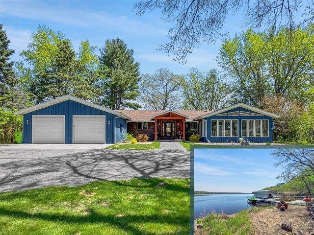 611 N Moonlight Dr, Altoona, WI 54720