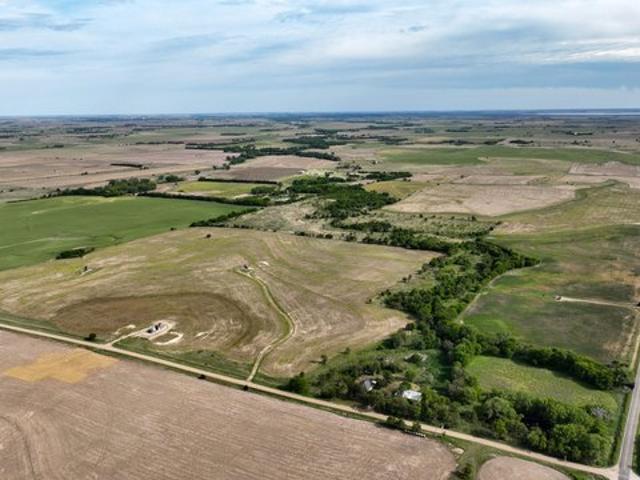 611 NE 180 Rd, Claflin, KS 67525