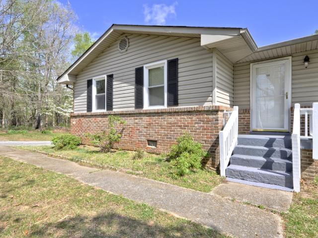 611 Needmore Rd