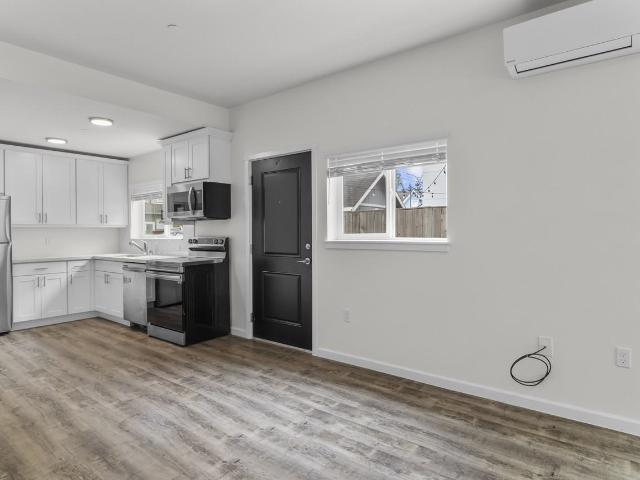 611 South Anderson Street Studio Apartment for Rent at 611 S Anderson St, Tacoma, WA 98405 Central