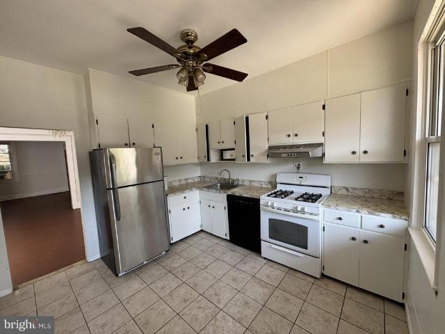 611 Savage Street