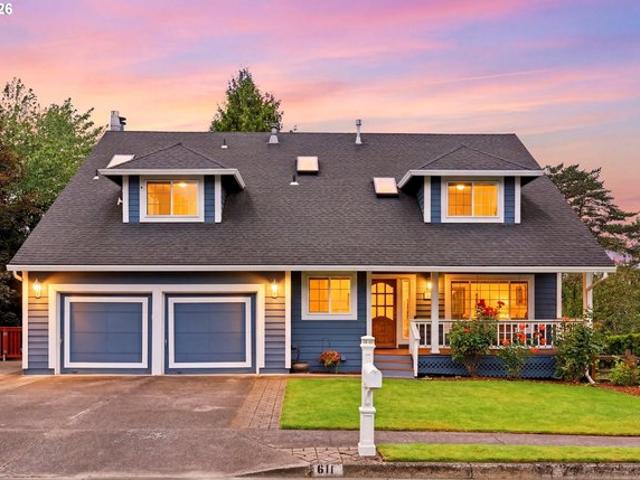 611 SE Lovrien Pl, Gresham, OR 97080