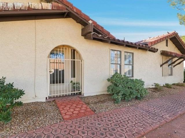 611 Sea Pines Ln, Las Vegas, NV 89107