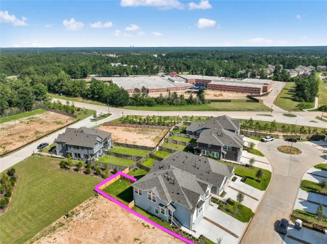 611 Silver Pear Ct, Montgomery, TX 77316 | MLS #26554 | Compass