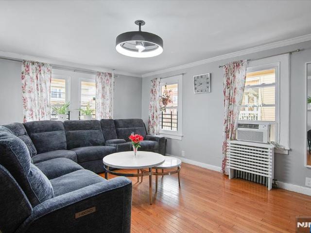 611 Stuyvesant Avenue
