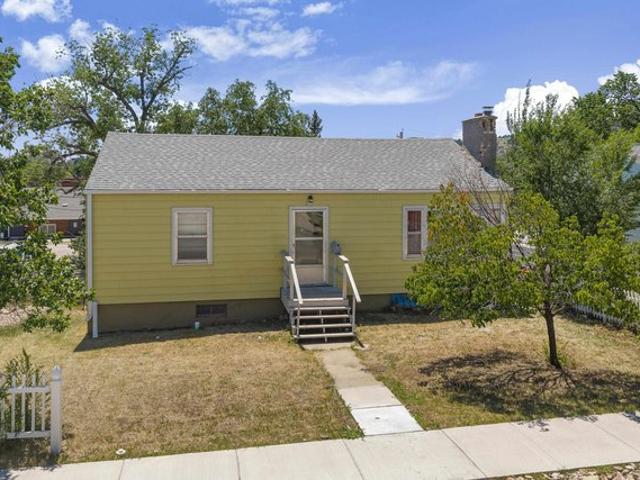 611 St Patrick St, Rapid City, SD 57701
