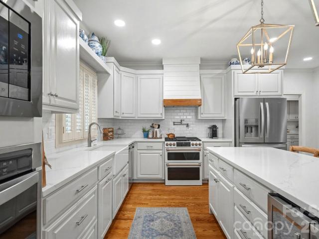 611 Pacer Lane