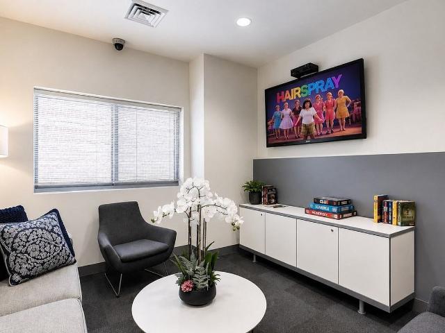 611 Park Avenue 1 Bedroom Apartment for Rent at 611 Park Ave, Baltimore, MD 21201 Mount Vernon