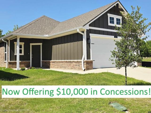 611 Park Central, Chandler, TX 75758