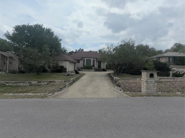 611 Rolling Green Dr, Lakeway, TX 78734 | MLS #8418 | Compass