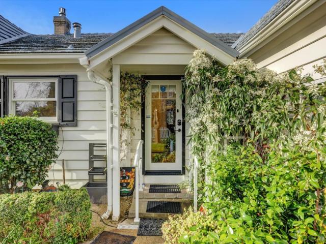 611 W Broad St, Nevada City, CA 95959 | MLS #226027 | Compass
