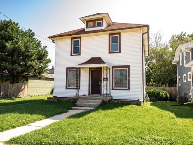 611 West Blvd, Racine, WI 53405
