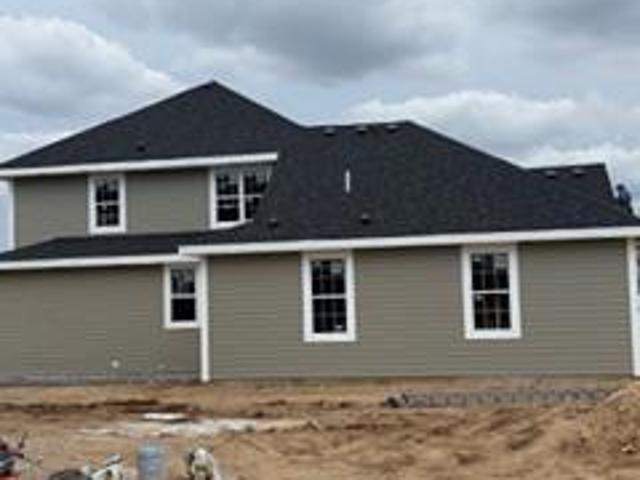 611 Talbots Woods Dr, Oconomowoc, WI 53066 | MLS #1946 | Compass