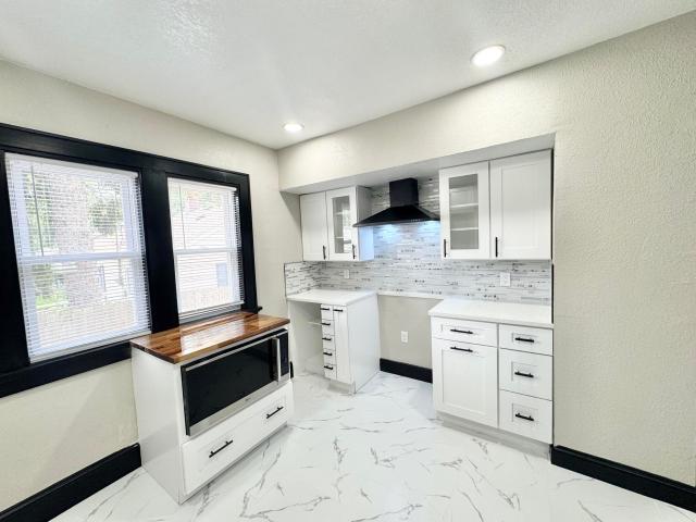 6124 N 39th St, Unit 6124A