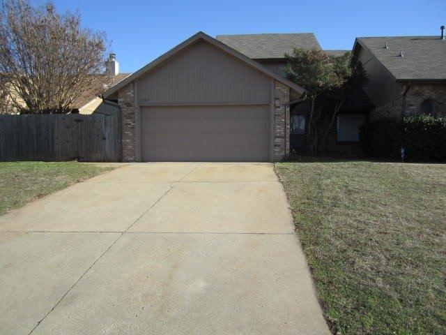 6124 Gaelic Glen Dr, Oklahoma City, OK 73142