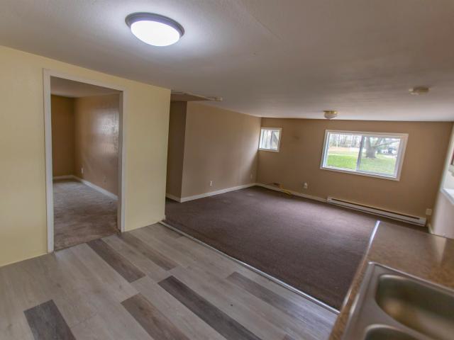 6125 N 1065 W