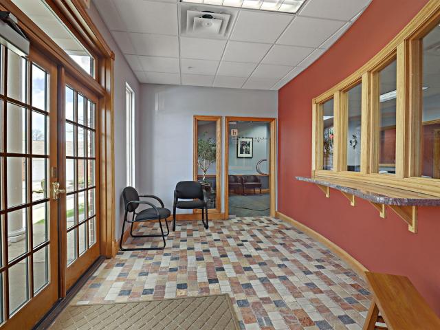 6125 Green Bay Rd, Unit 400