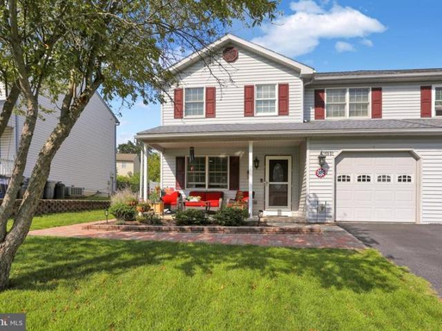 6125 Pond View Dr, Birdsboro, PA 19508