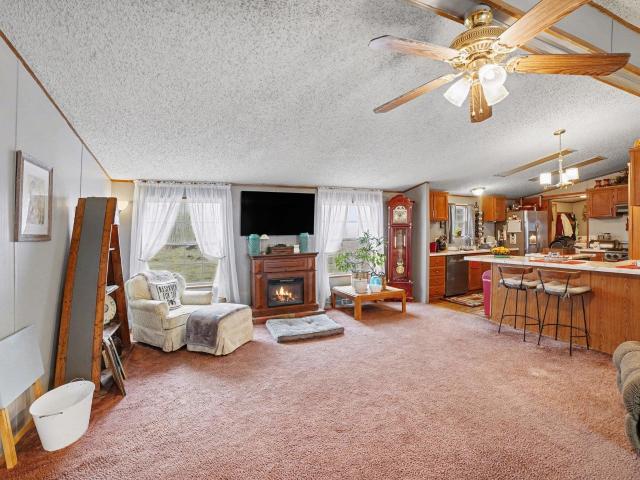 6125 Tamarack Road