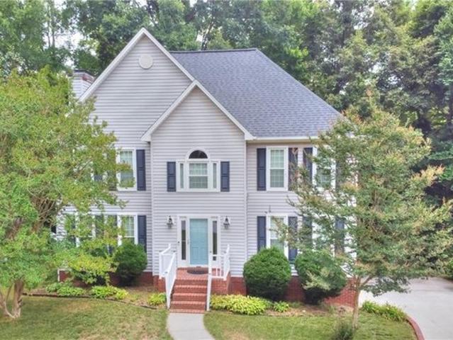 6125 Tennyson Dr, Kernersville, NC 27284