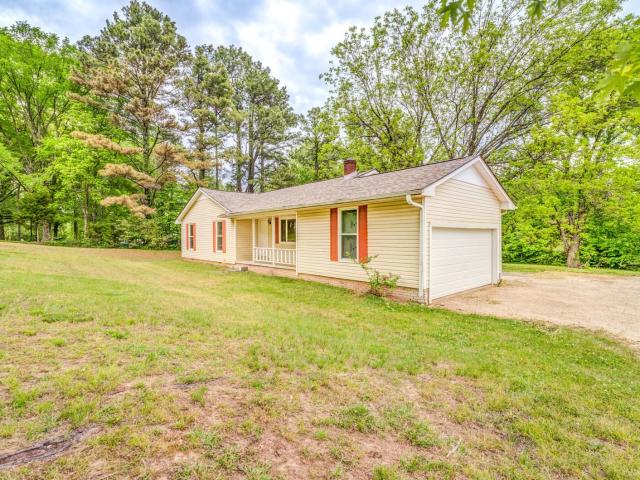 6125 warren rd