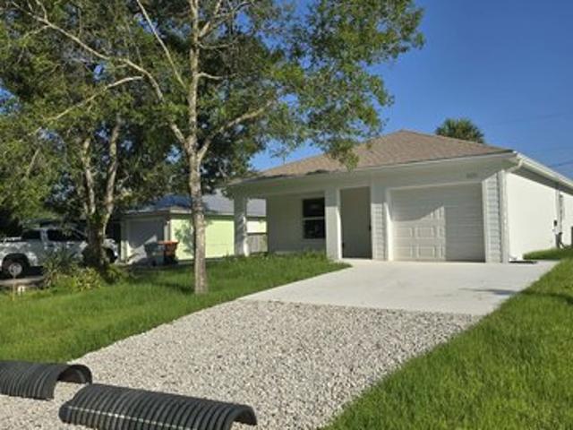 6125 7th Pl, Vero Beach, FL 32968