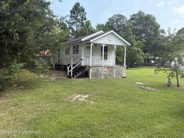6126 Copiah St, Bay Saint Louis, MS 39520