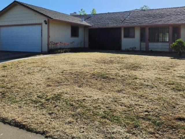6126 Lucero Dr, Sacramento, CA 95824