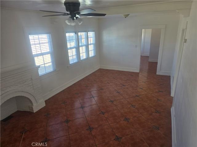 6126 Springvale