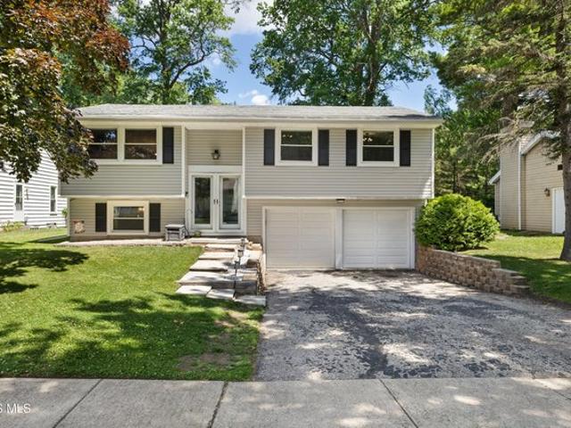6126 W Pembridge Dr, Toledo, OH 43615