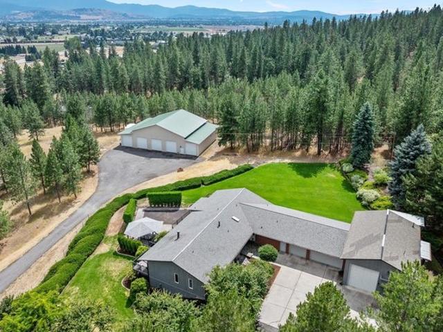6127 N Campbell Rd, Otis Orchards, WA 99027