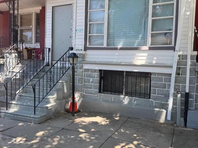 6127 Irving St, Philadelphia, PA 19139