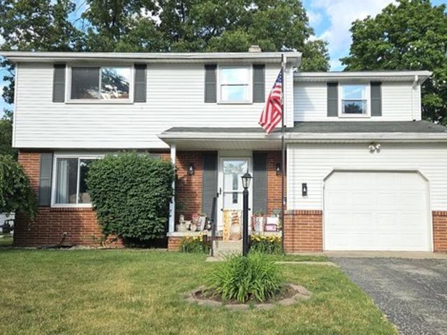 6128 Meadowvale Dr, Toledo, OH 43613
