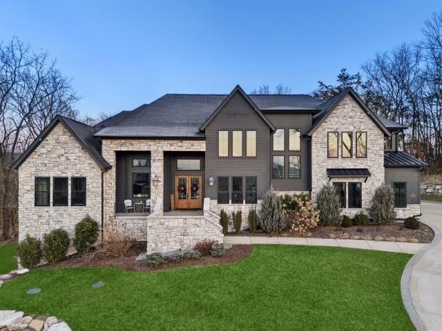 6128 Lookaway Cir, Franklin, TN 37067 | MLS #3130 | Compass