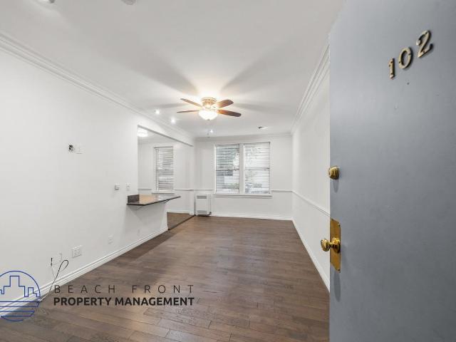 6128 6134 Wilshire Blvd 6111 7 Warner Dr. 1 Bedroom Apartment for Rent at 6128 Wilshire Blvd, Los Angeles, CA 90048 Mid City West