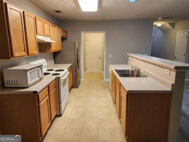 6129 Brookechase Lane