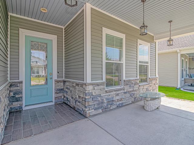 6129 Chadderton Circle