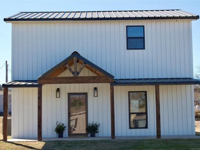 6129 Dixie St, Madill, OK 73439