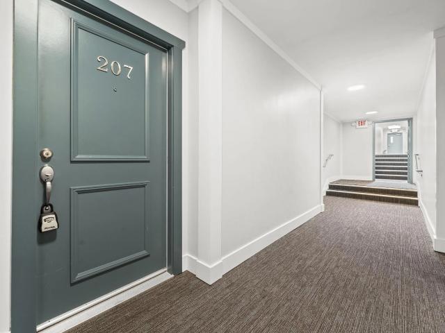 6120 Decena Dr, Unit 207, San Diego, CA 92120 | MLS #260009