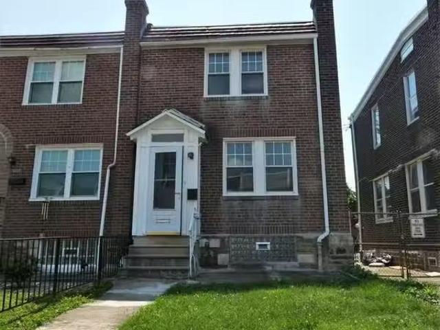 6121 Montague Street 6121 Montague St