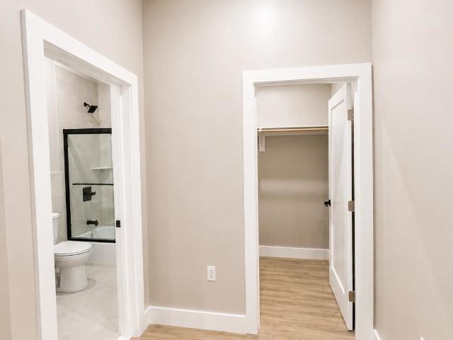 6121 Bergenline Ave Unit 302, West New York, US, NJ